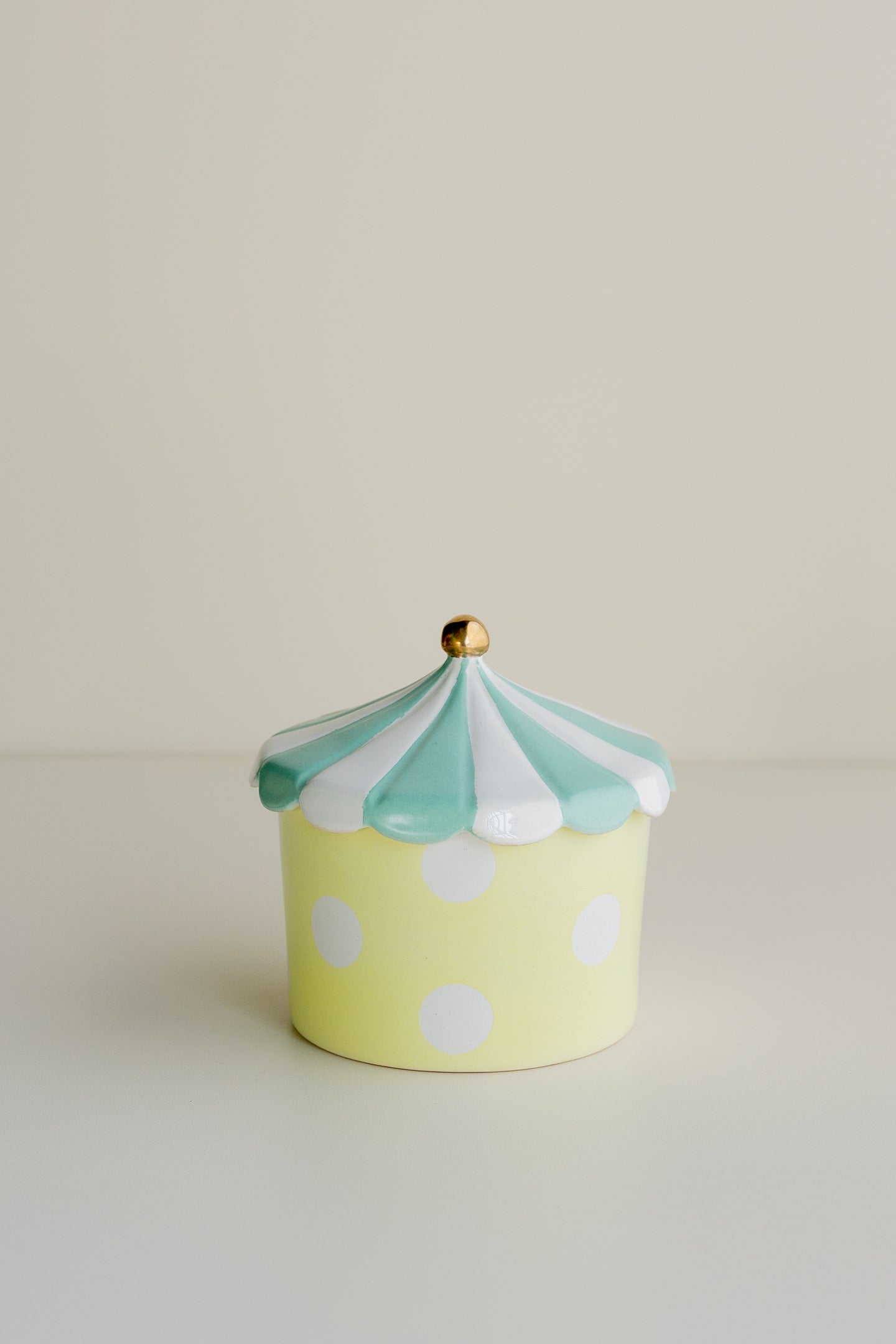 Circus Jar – Niras Ceramics